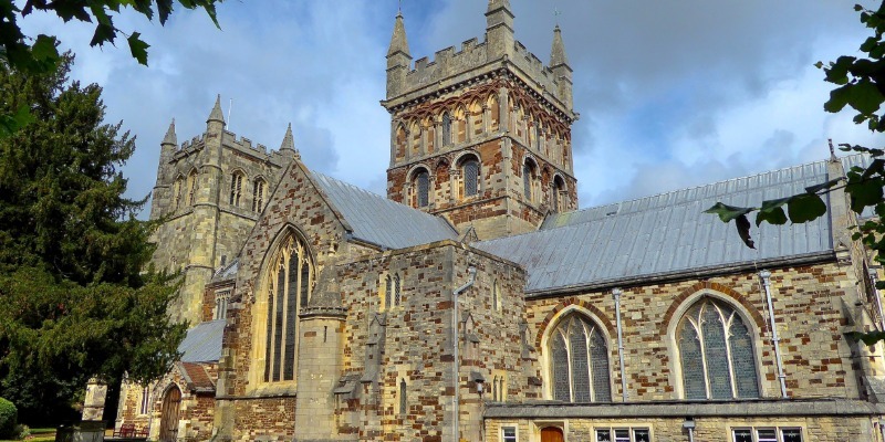 St John's Church Wimborne : Guided Christian Tours of the Minster for your friends